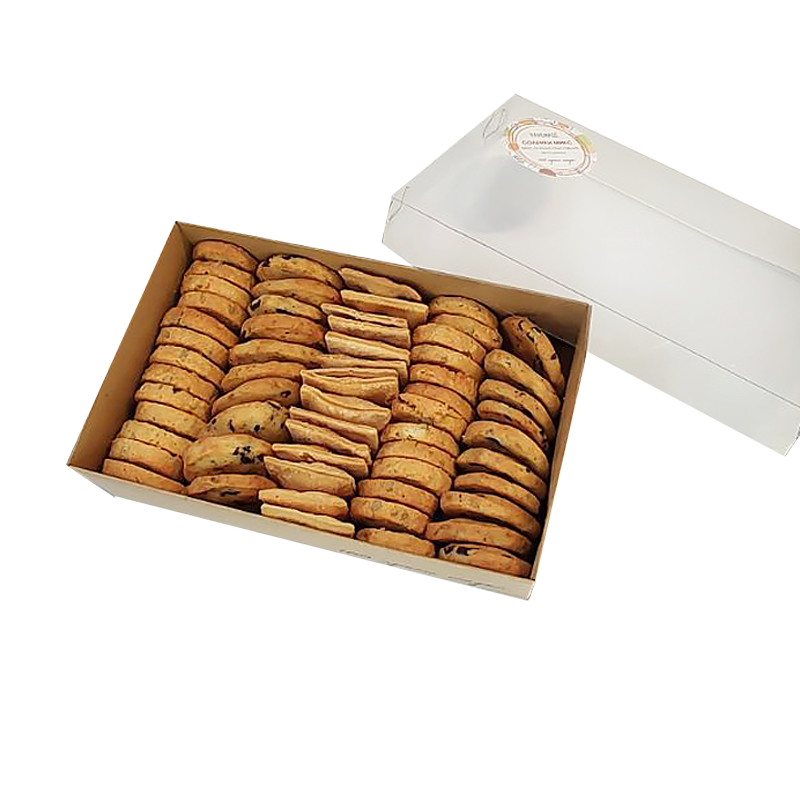 Кутия със соленки микс | 100 грама сладки